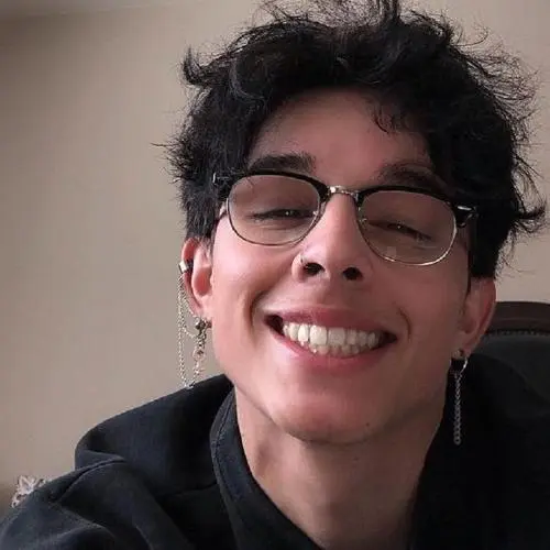 Adrian Rodriguez - Bio, Facts, Age, Family Life Adrian Rodriguez - Bio, Facts, Age, Family Life